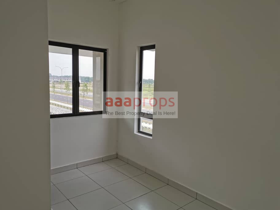 Double storey terrace ( corner lot ) Taman Bunga Raya , Bandar Baru ...